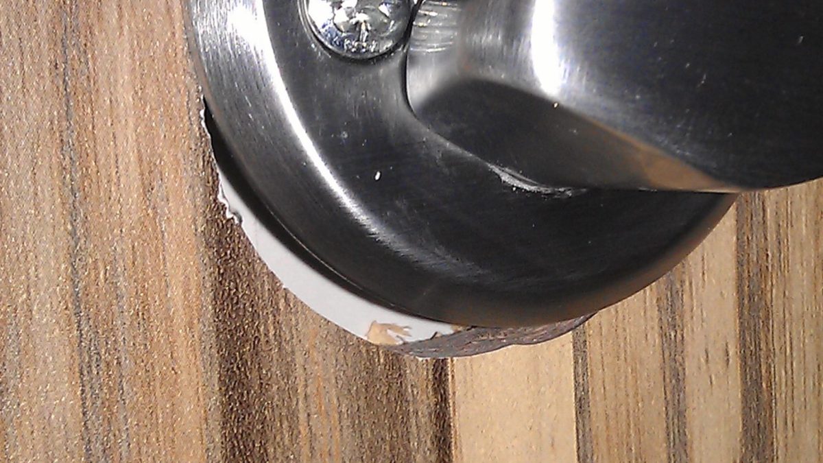 Wooden Door Repairs - Magicman Hard Surface No1